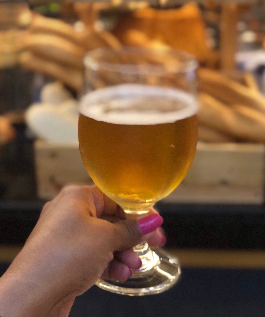 Friday Brunch at the Huddle Sports Bar and Grill- Citymax Al Barsha ...